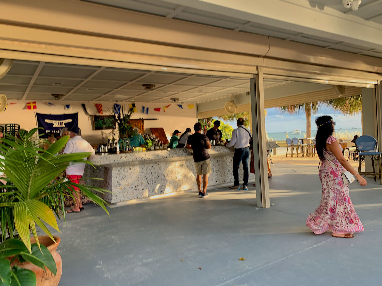 Miami : Le bar The Cleat Mia et ses couchers de soleil fabuleux - Le ...