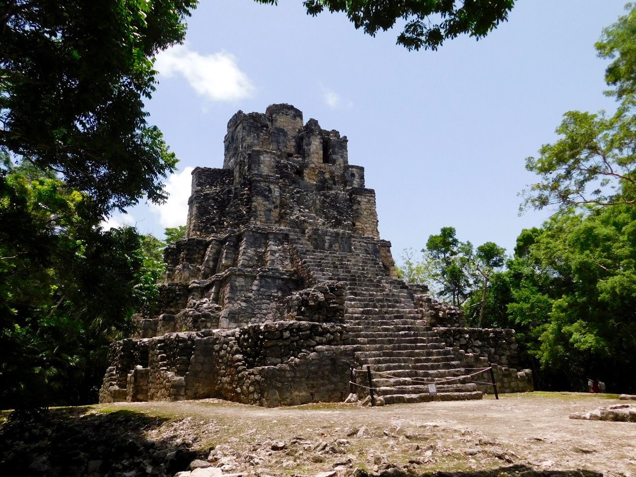 Muyil : une cité maya en ruine à visiter (au sud de Tulum, au Mexique ...