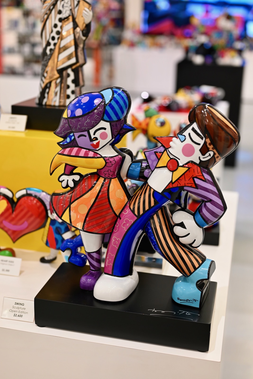 Romero Britto : un artiste qui façonne Miami ! - Le Courrier des Amériques